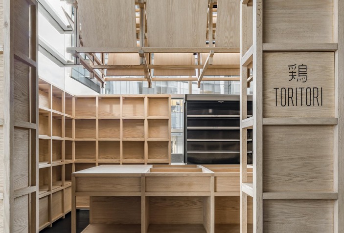 Lightness and essentiality of Japanese culture. Tori Tori restaurant in ...