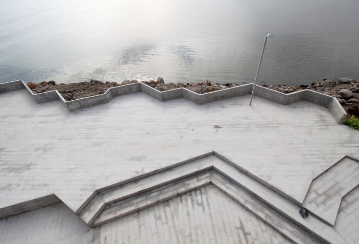 Opening Foro Boca by Rojkind Arquitectos. Sculptural and massive ...