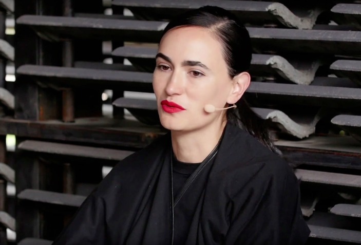 Frida Escobedo gana el premio Charlotte Perriand 2024 | METALOCUS