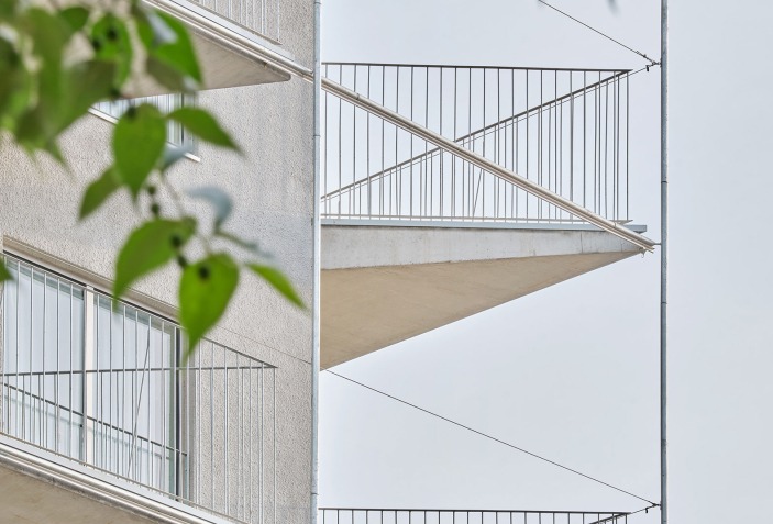 Flexibility, integration and sustainability. 40 Social Housing units ...
