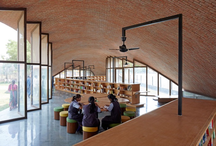 Remembering Guastavino and Dieste. Maya Somaiya (Sharda) Library by ...