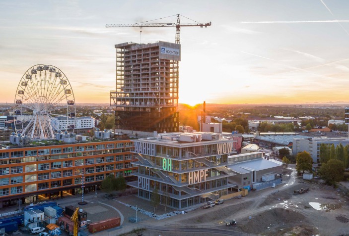 The Memory with Huge Words. WERK12 by MVRDV | METALOCUS