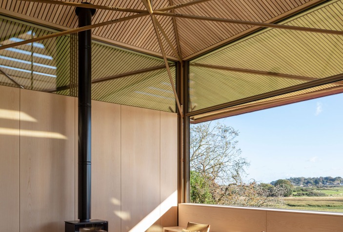 Life among dunes and marshes. Saltmarsh House by Niall McLaughlin ...