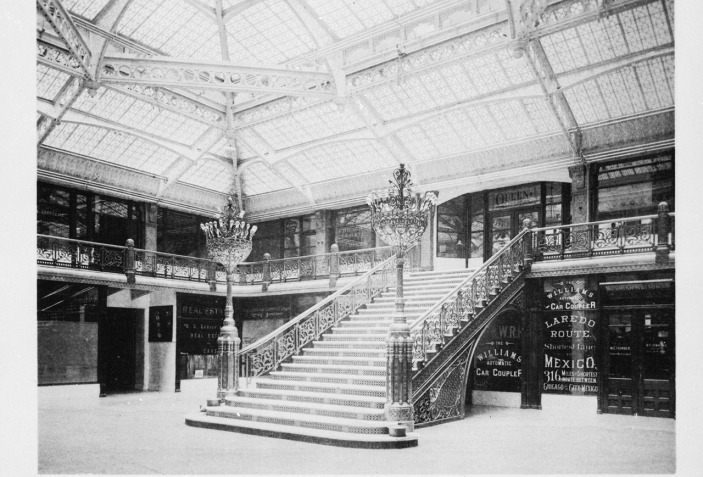 Rookery building by Frank Lloyd Wright | METALOCUS